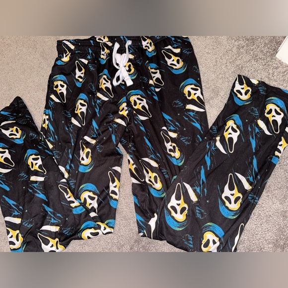ghostface | Pants | Pajamas Scream Ghostface Repeat Print Mens Black ...